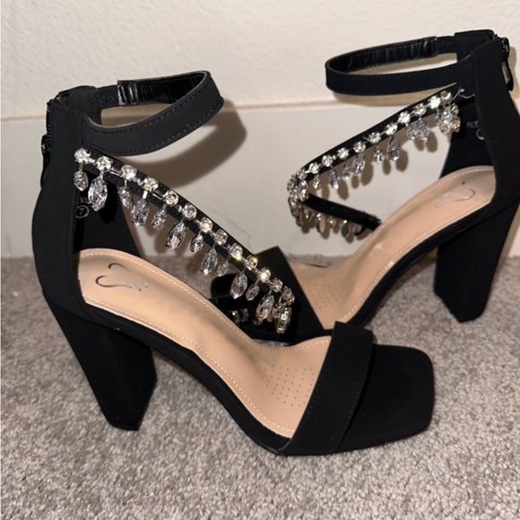 Windsor | Shoes | Heels Heels Heels A Moment Of Luxe Rhinestone Trim ...
